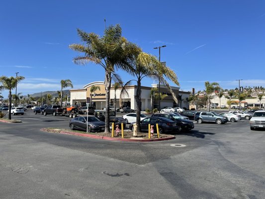 PISMO BEACH PREMIUM OUTLETS - Updated September 2024 - 57 Photos & 136 ...