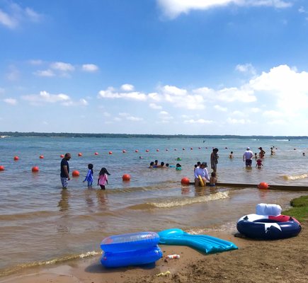 MEADOWMERE PARK - Updated September 2024 - 207 Photos & 22 Reviews ...