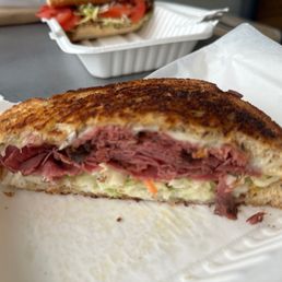 THE GOURMET BAGGER SANDWICH SHOP - Updated December 2025 - 343 Photos ...