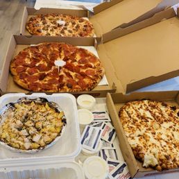 DELISH PIZZA - Updated October 2025 - 88 Photos & 76 Reviews - 2121 ...