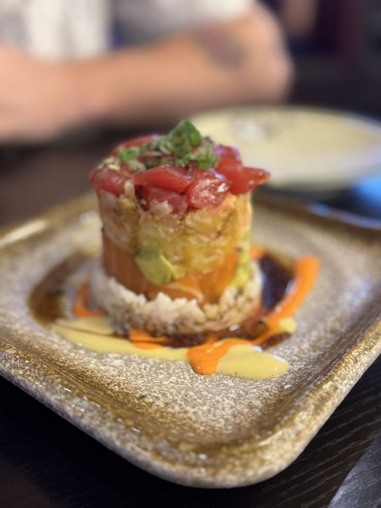 VOLCANO - Updated December 2025 - 283 Photos & 232 Reviews - 1401 N ...