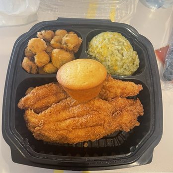 THE BUSY BEE CAFE - Updated September 2025 - 929 Photos & 1254 Reviews ...