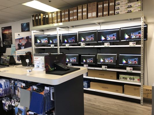 MEMORY EXPRESS - Updated January 2026 - 25 Photos - 160 - 5172 Kingsway ...