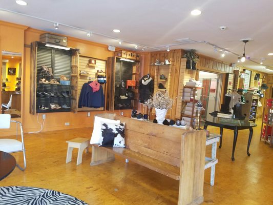 JOHN’S RUN WALK SHOP - Updated December 2025 - 13 Photos & 47 Reviews ...