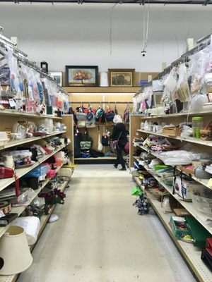 VALLEY THRIFT STORE - 23 Photos & 36 Reviews - 4301 Dixie Hwy ...