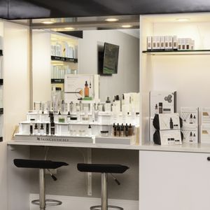 HOUSEL DERMATOLOGY, PC - Updated March 2025 - 13 Reviews - 235 ...