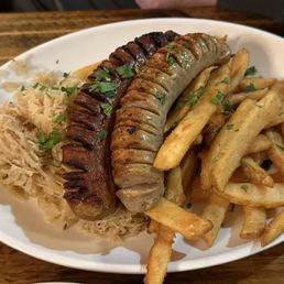 URBAN GERMAN WURSTHAUS - Updated July 2025 - 220 Photos & 153 Reviews ...