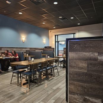 CRAFT 60 TAPHOUSE & GRILL - Updated May 2026 - 196 Photos & 154 Reviews ...