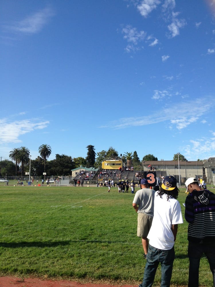 THOMPSON FIELD - Updated November 2025 - Alameda, California - Parks - Yelp