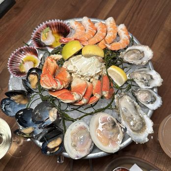 KING’S FISH HOUSE - HENDERSON - Updated August 2025 - 2570 Photos ...