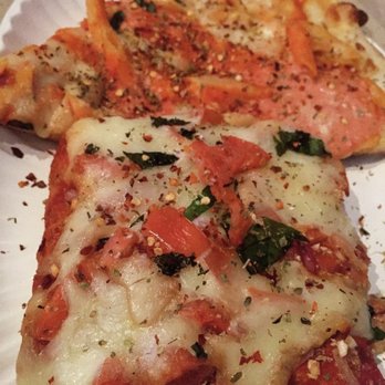 LINWOOD PIZZA - Updated January 2026 - 497 Photos & 218 Reviews - 140 ...