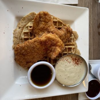 900 GRAYSON - Updated August 2025 - 1975 Photos & 2313 Reviews - 900 ...