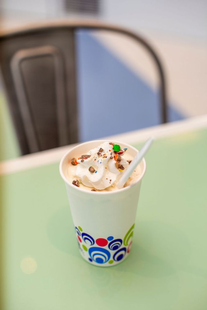 DOCKSIDE ICE CREAM - 8401 100th Ave, Canadian Lakes, Michigan - Ice ...