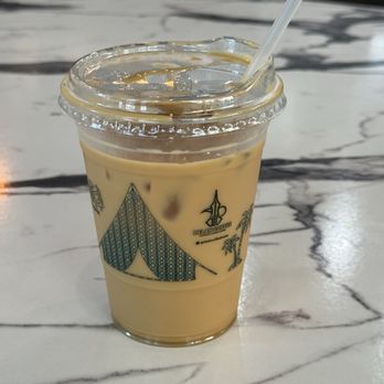 DELAH COFFEE - Updated July 2024 - 966 Photos & 484 Reviews - 370 4th ...