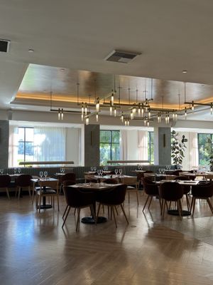 SEA ROOT - Updated December 2025 - 142 Photos & 78 Reviews - 1 Old Golf ...