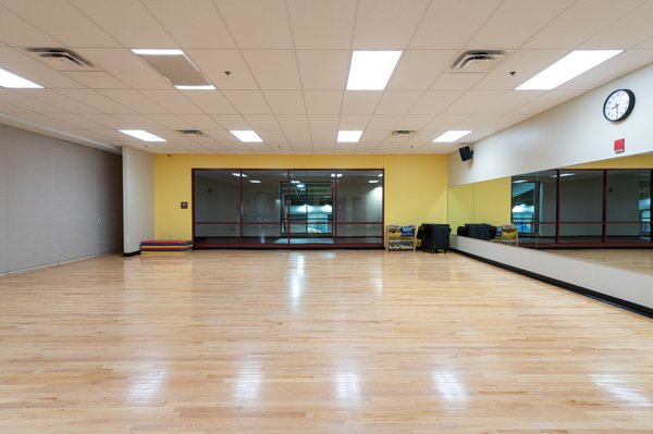 UPPER PERKIOMEN VALLEY YMCA - Updated October 2025 - 36 Photos - 1399 ...