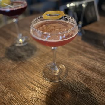 THE ALIBI BOURBON AND COCKTAIL LOUNGE - Updated April 2025 - 163 Photos ...