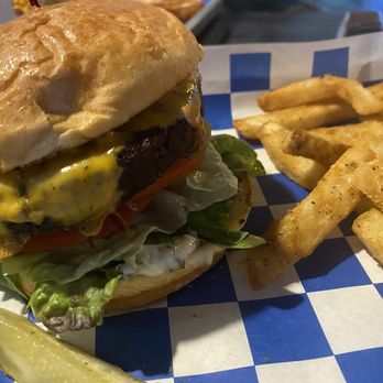 THE RIVER BURGER BAR - Updated April 2025 - 109 Photos & 144 Reviews ...