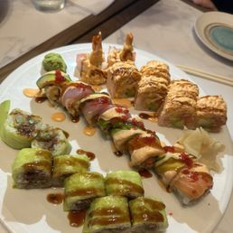MOONGA ASIAN BISTRO - Updated November 2024 - 531 Photos & 122 Reviews ...