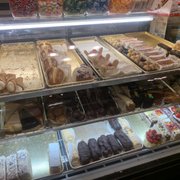 MARA’S ITALIAN PASTRY - 737 Photos & 691 Reviews - 503 Columbus Ave ...