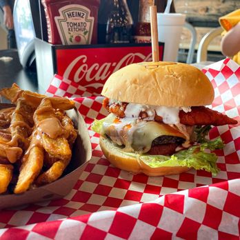 BURLY BURGER - Updated January 2026 - 16 Photos & 30 Reviews - 2131 N ...