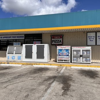 SNAX MAX - Updated July 2025 - 13901 Camino Real, Lockhart, Texas ...