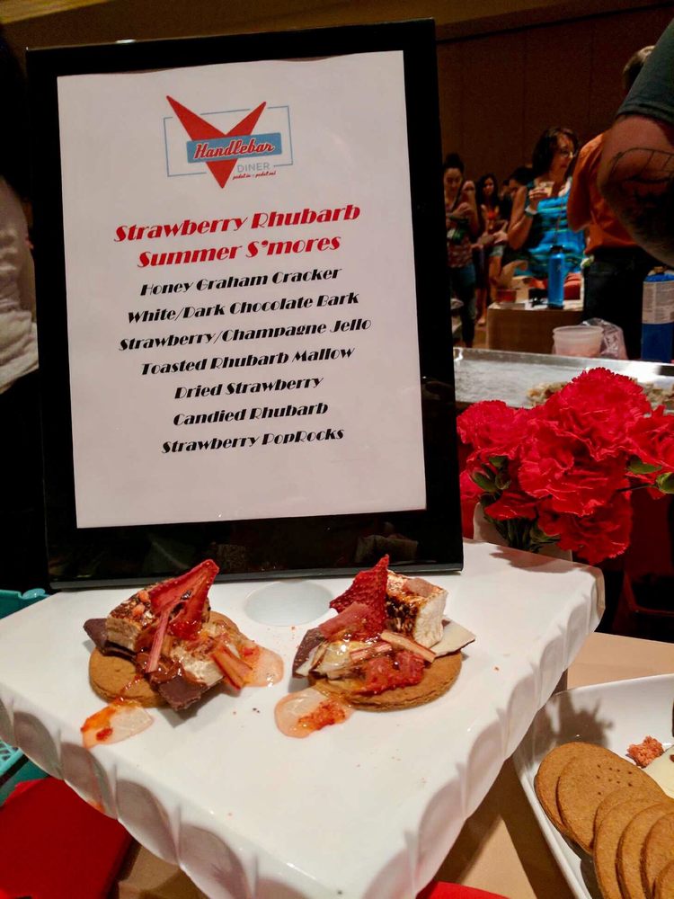 SIPS AND SWEETS - Updated January 2026 - 60 Photos - 340 North 3rd St ...