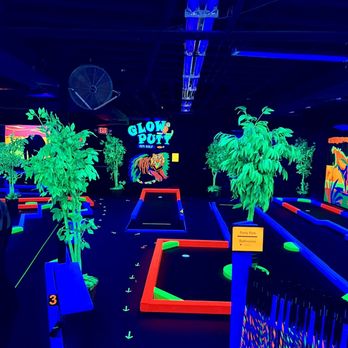 GLOW PUTT MINI GOLF - Updated June 2025 - 285 Photos & 359 Reviews ...
