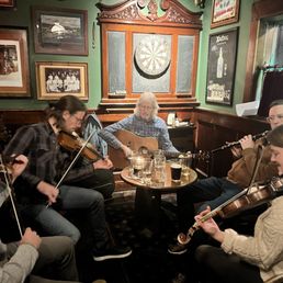 THE HIGHLAND STILLHOUSE PUB - Updated January 2025 - 337 Photos & 584 ...