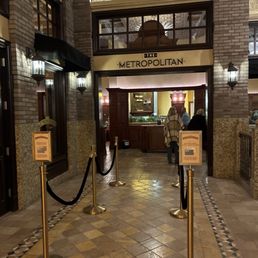 THE METROPOLITAN - Updated January 2026 - 458 Photos & 338 Real Reviews ...