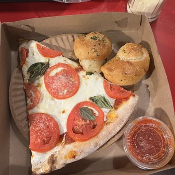 THE GROTTO PIZZERIA & RISTORANTE - Updated April 2025 - 97 Photos & 189 ...