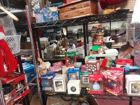 KC THRIFT - Updated July 2025 - 12 Photos - 200 NW 72nd St, Kansas City ...