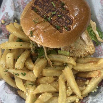 THE GRIPPER KITCHEN - Updated June 2024 - 284 Photos & 153 Reviews ...