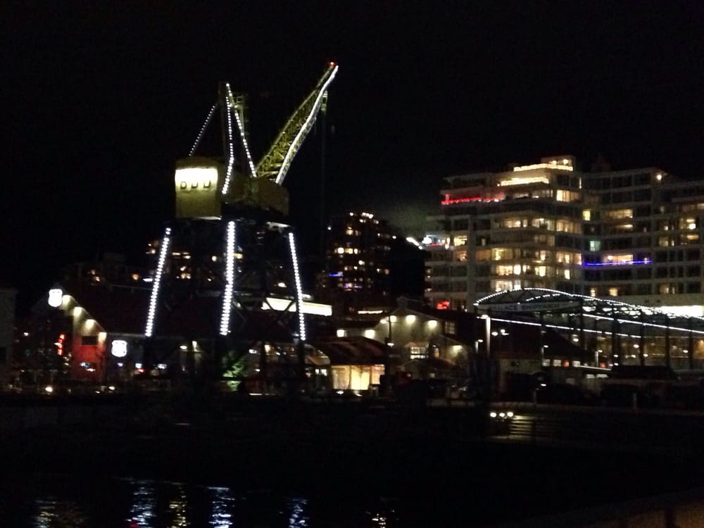 BURRARD DRY DOCK PIER - Updated December 2024 - Vancouver, British ...
