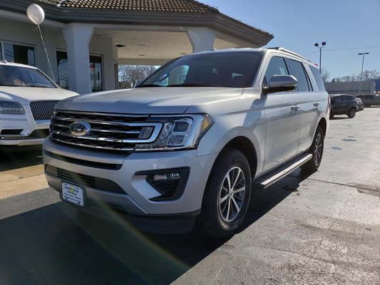 GOLDEN CIRCLE FORD LINCOLN - Updated June 2026 - 29 Photos & 25 Reviews ...