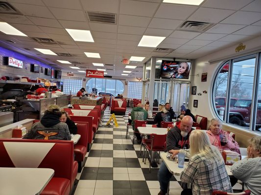 DOLLY’S DINER - 199 Photos & 186 Reviews - 909 Oakvale Rd, Princeton ...