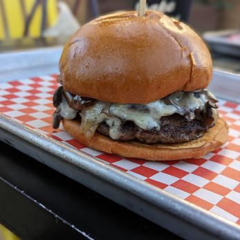 HELLA GOOD BURGER - Updated January 2025 - 224 Photos & 262 Reviews ...