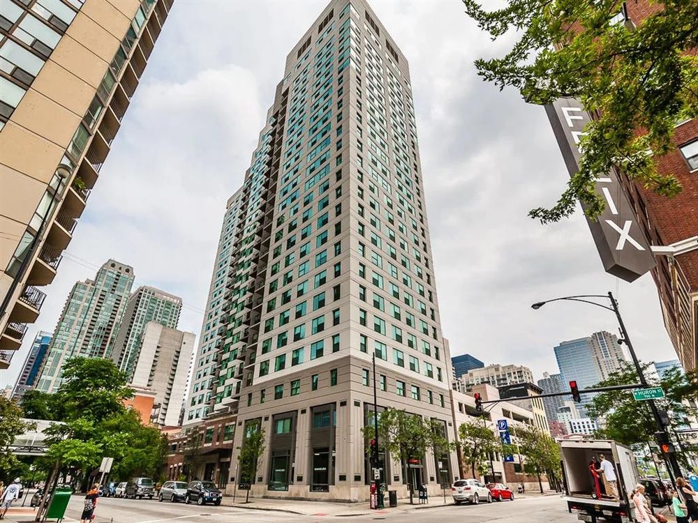 WEST77 APARTMENTS - Updated April 2026 - 34 Photos & 71 Reviews - 77 W ...