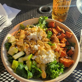 HEALTH KITCHEN - Updated March 2025 - 73 Photos & 128 Reviews - 10-17 ...