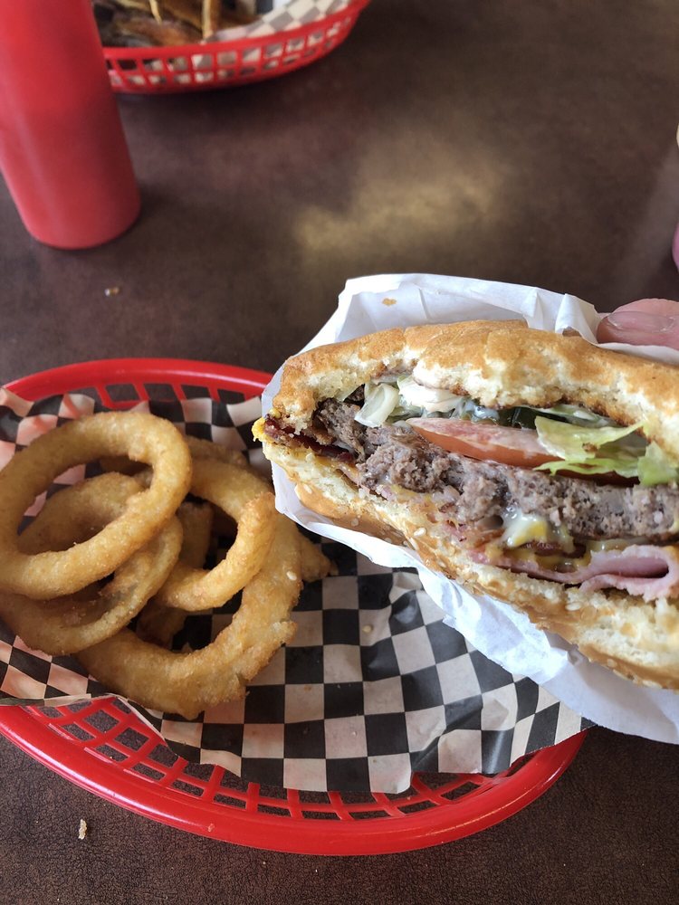 BEETLE BAILEY BURGERS - 22 Reviews - Burgers - 403 1st St, Culver, OR ...