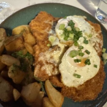 BACOWKA - Updated July 2025 - 498 Photos & 424 Reviews - 1120 S Roselle ...