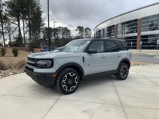 CROSSROADS FORD OF APEX - Updated August 2025 - 16 Photos & 121 Reviews ...