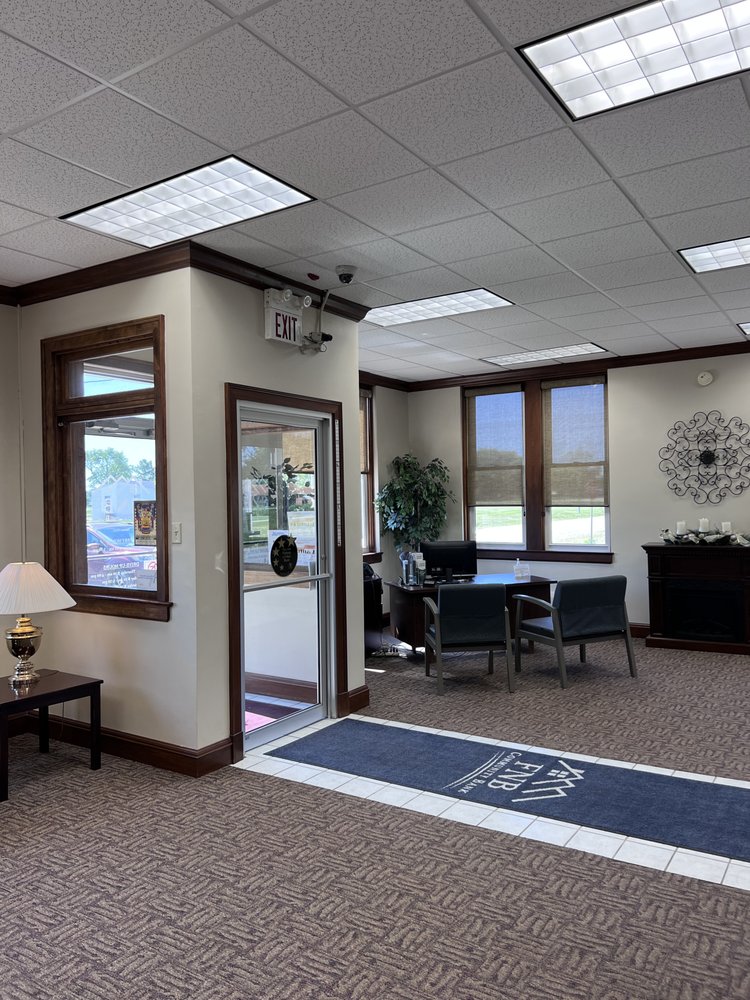 THE FNB COMMUNITY BANK - Updated May 2024 - 209 S Railroad St, Patoka ...