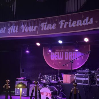 DEW DROP INN HOTEL & LOUNGE - Updated December 2025 - 64 Photos & 32 ...