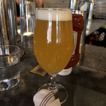 AU CHEVAL - Updated April 2025 - 9879 Photos & 9226 Reviews - 800 W ...