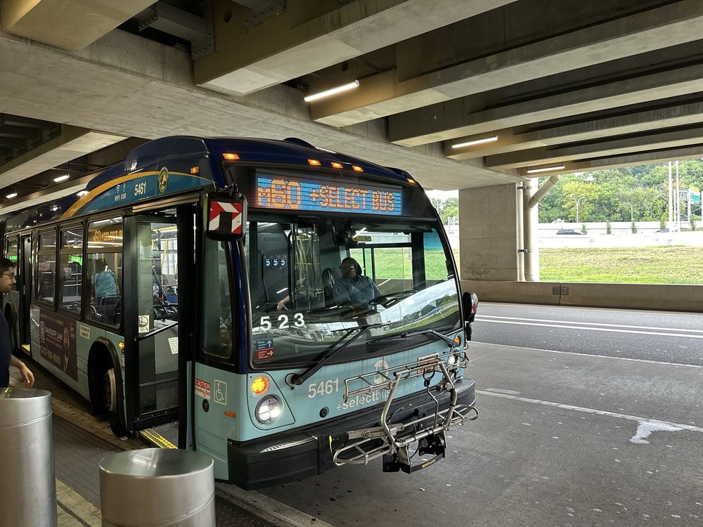 M60 BUS TO LAGUARDIA AIRPORT - Updated October 2025 - 26 Photos & 146 ...