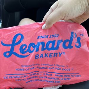 LEONARD’S BAKERY - 12986 Photos & 9103 Reviews - 933 Kapahulu Ave ...