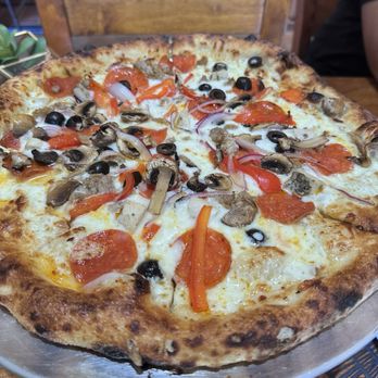 POINT BREAK PIZZA & PANINI - Updated January 2025 - 102 Photos & 97 ...