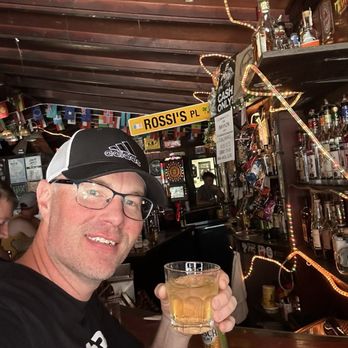 ROSSI’S LIQUORS - Updated December 2024 - 181 Photos & 415 Reviews ...