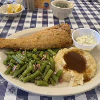 OX YOKE INN - Updated January 2026 - 146 Photos & 213 Reviews - 4420 ...